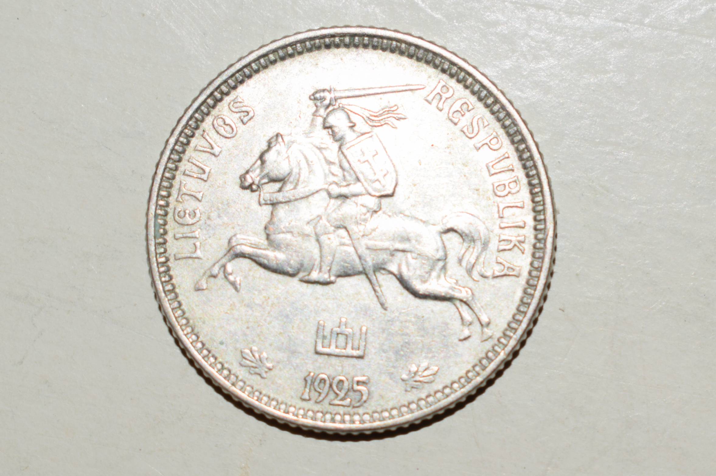 1925 Lithuania pinigas litas,VF | 13501169