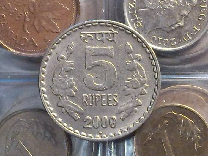 India 5 rupees 2000 "°" - Noida (1594) | 22003127