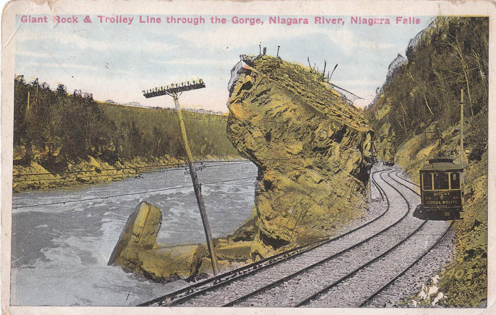 Giant rock and trolley line through the Gorge | 31690201