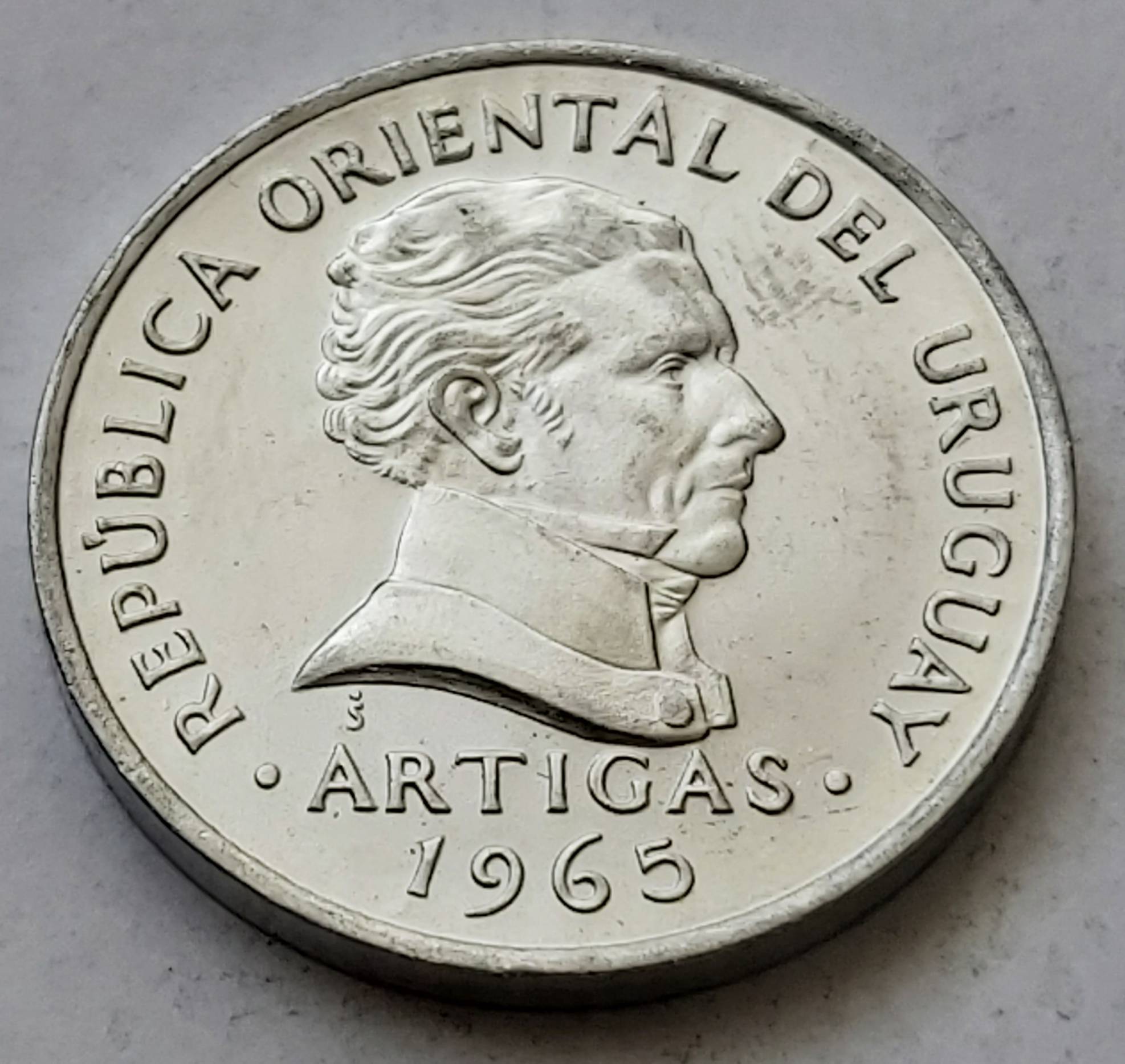 Urugvajus 50 CENTESIMOS 1965 | 26097461